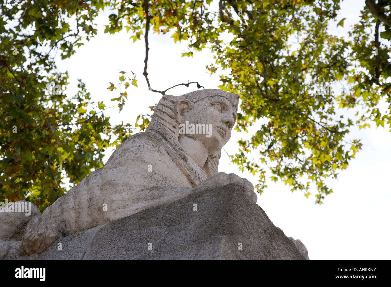 El retiro park in hi-res stock photography and images - Alamy