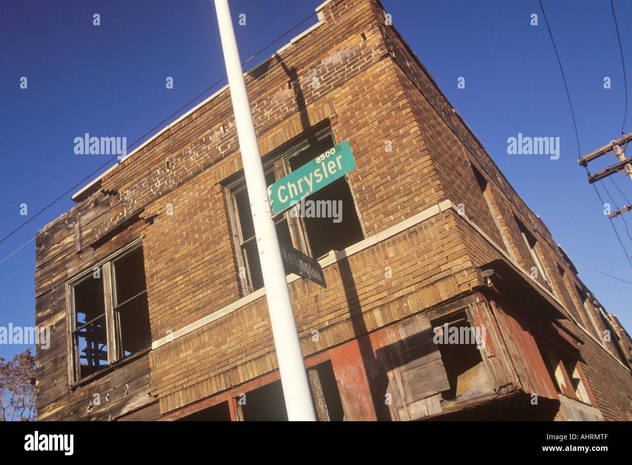Brick Building Corner Stock Photos & Brick Building Corner Stock Images ...