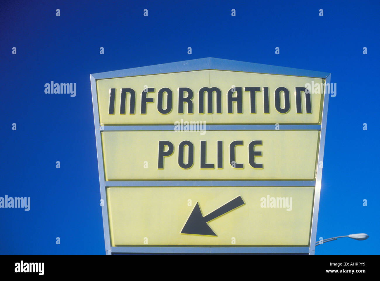 Police sign information hi-res stock photography and images - Alamy