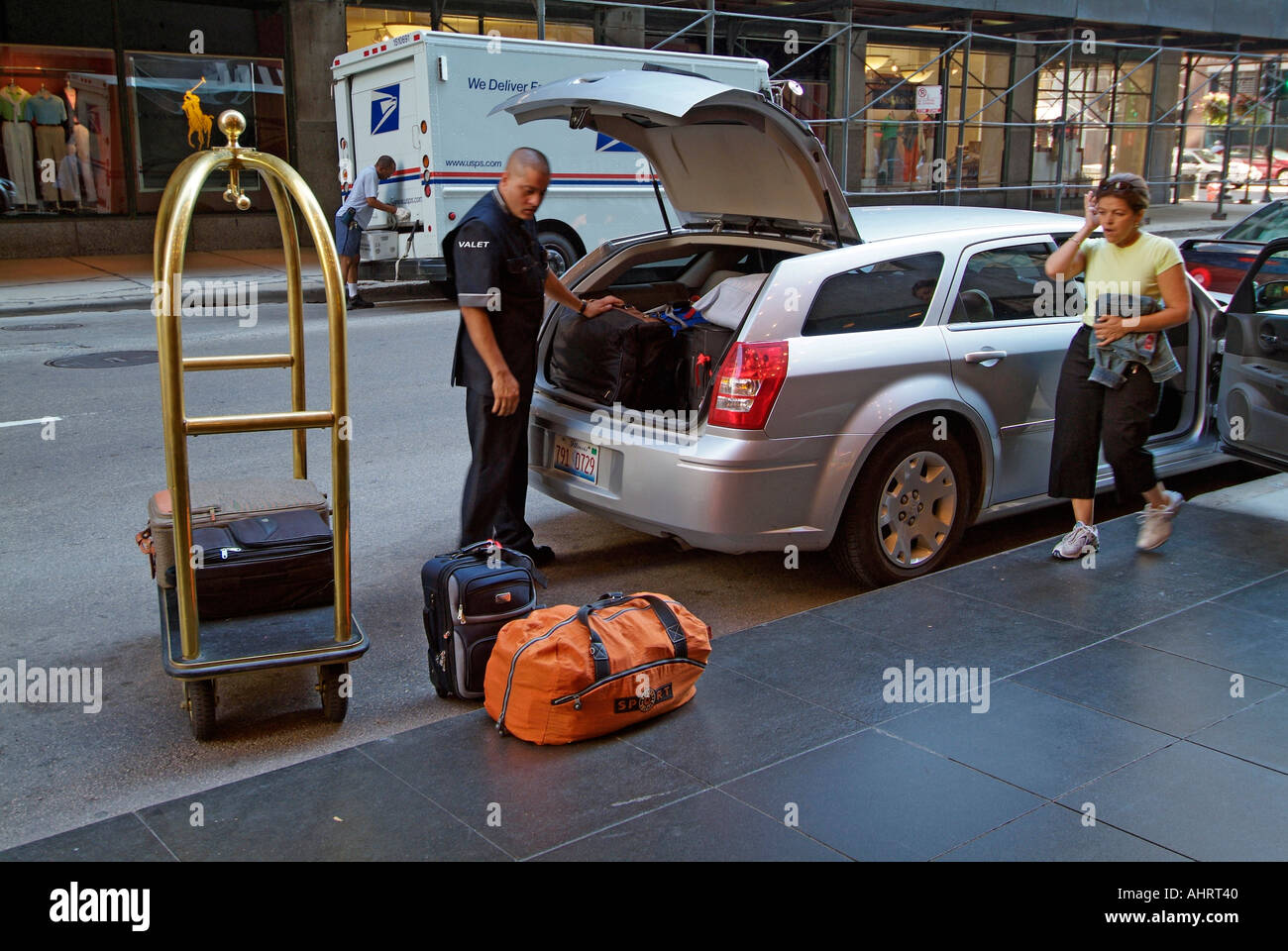 Valet Parking Stock Photos & Valet Parking Stock Images - Alamy