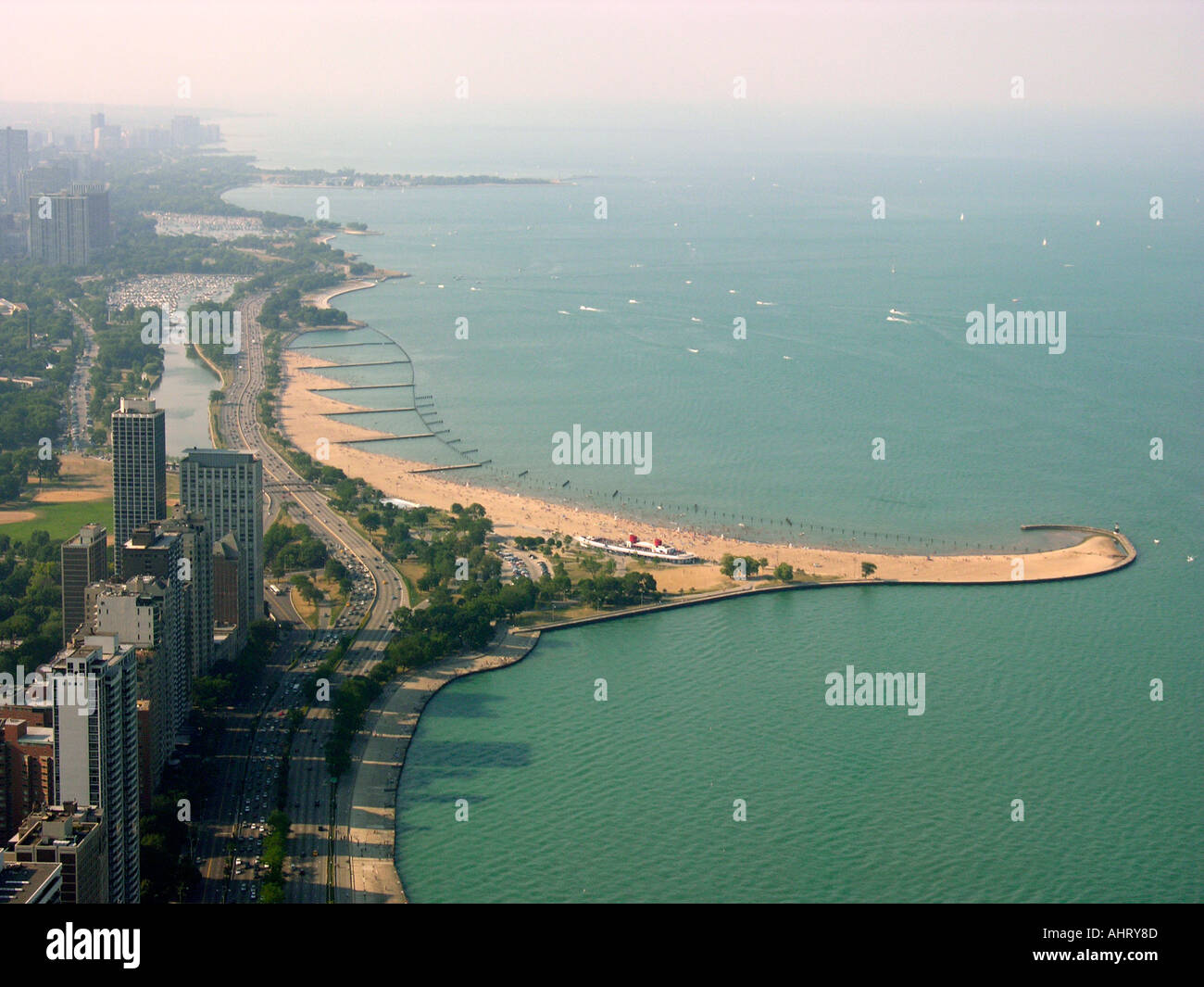 Downtown city of Chicago Illinois IL North Shore Stock Photo - Alamy