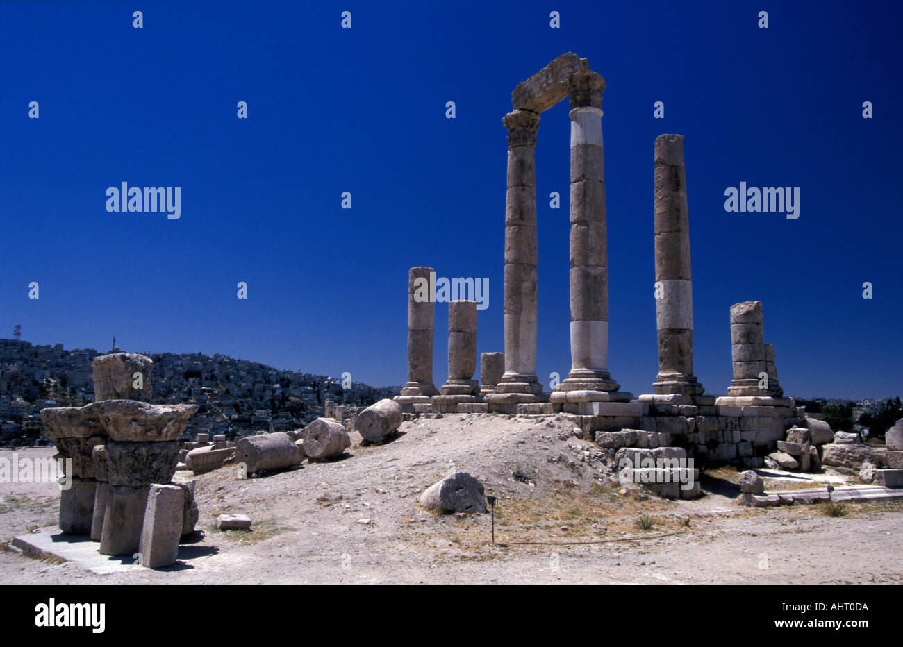 Temple of Hercules Amman Jordan Stock Photo - Alamy