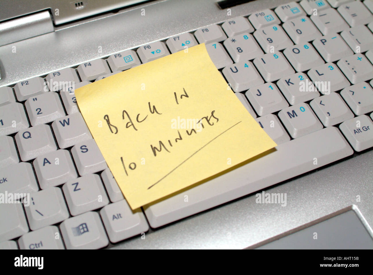 Post it note keyboard computer Stock Photo - Alamy