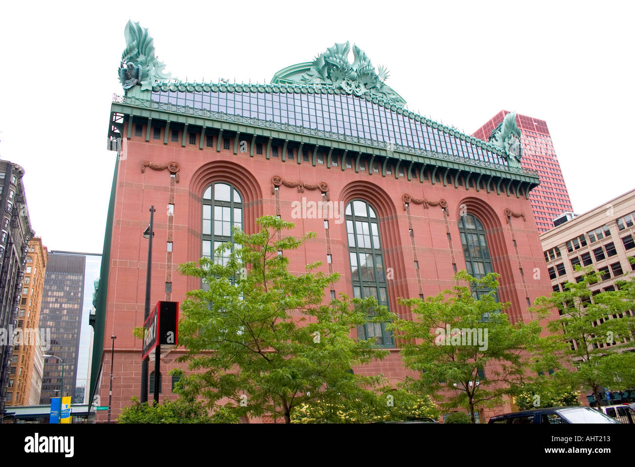 Harold washington library hi-res stock photography and images - Alamy