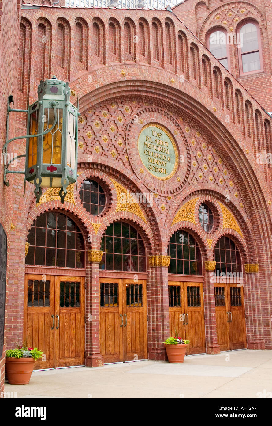 Chicago Protestant Christian Dwight L. Moody Church. Chicago Illinois ...