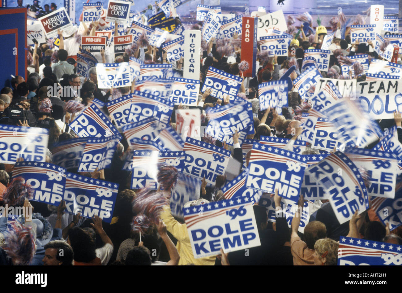 Delegates and campaign signs at the Republican National Convention in ...