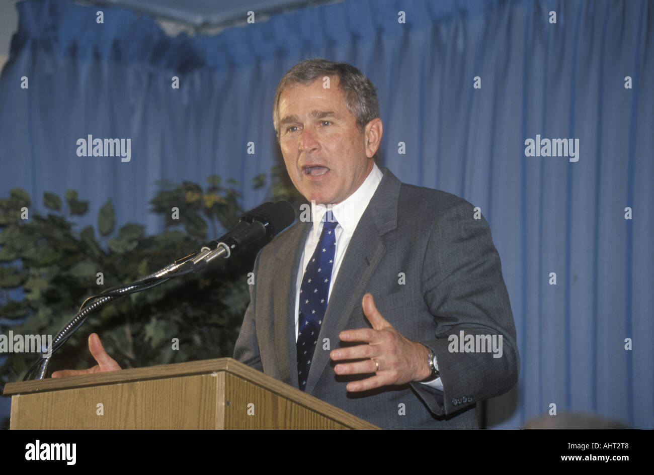 George w bush 2000 hi-res stock photography and images - Alamy