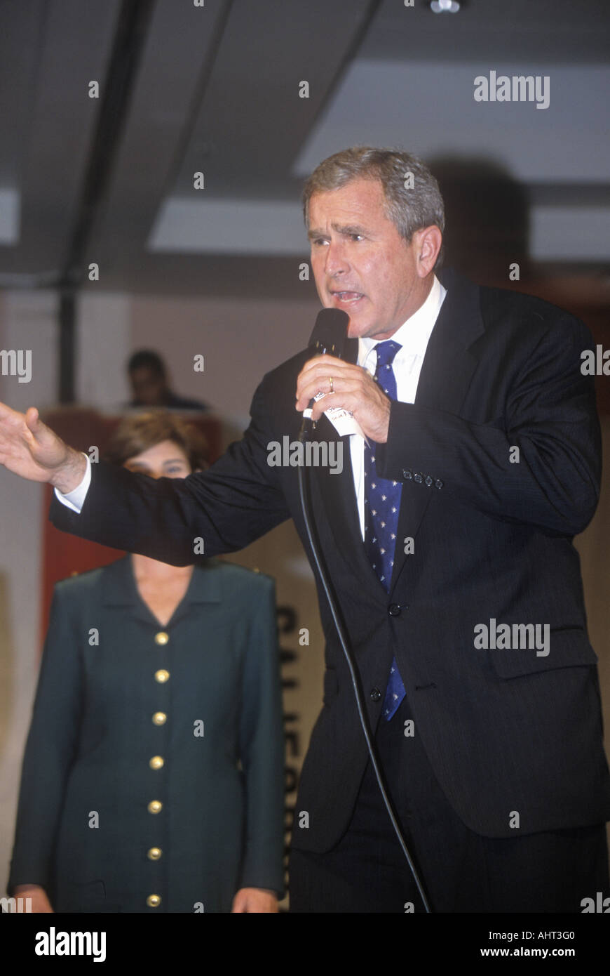 George w bush 2000 election hi-res stock photography and images - Alamy