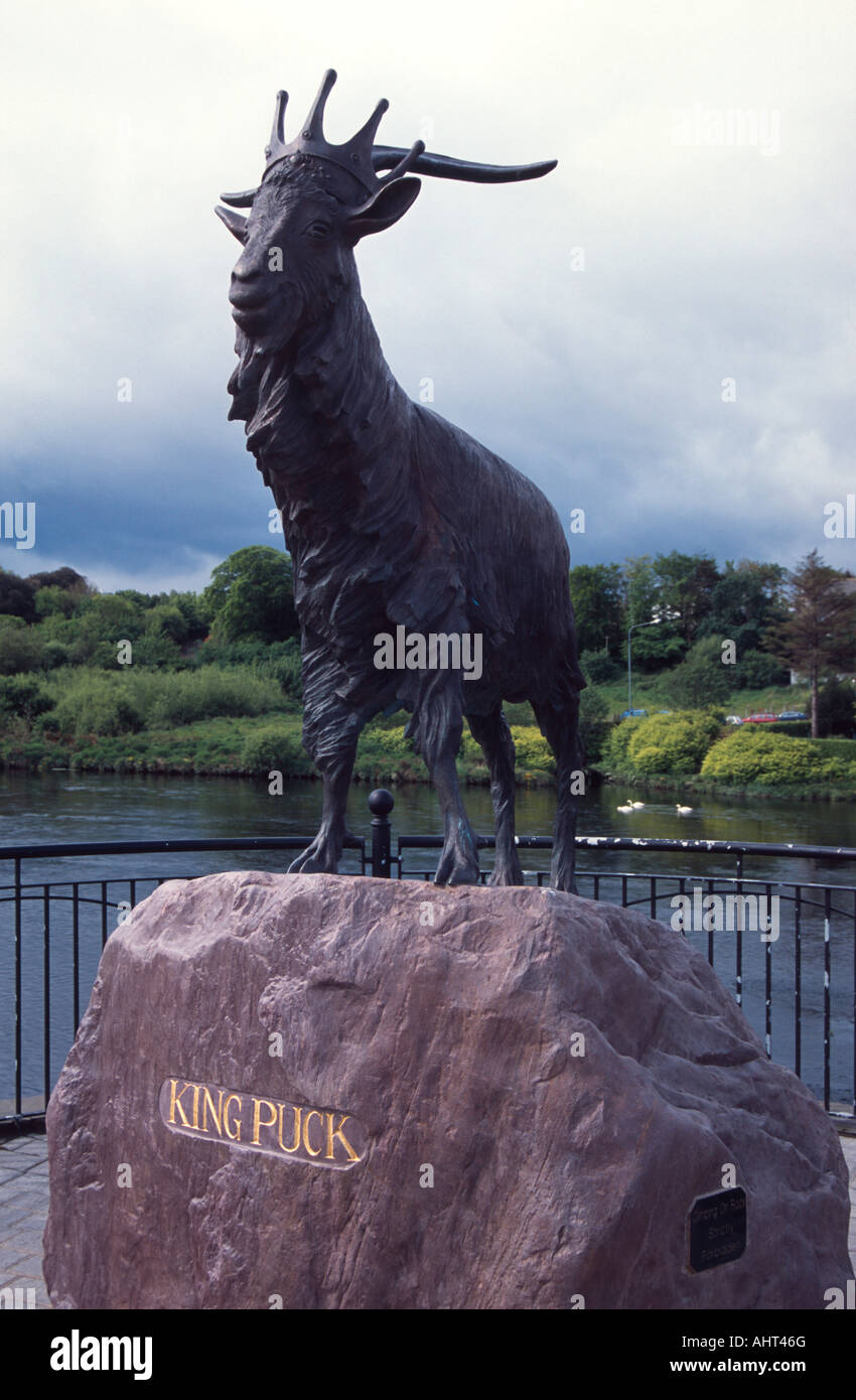 King puck hi-res stock photography and images - Alamy