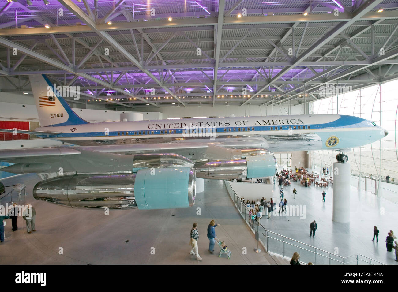Air force one inside hi-res stock photography and images - Alamy