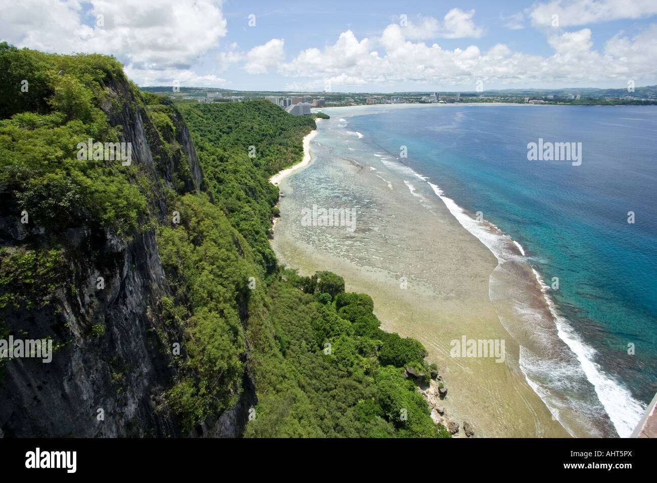 Two lovers point guam hi-res stock photography and images - Alamy