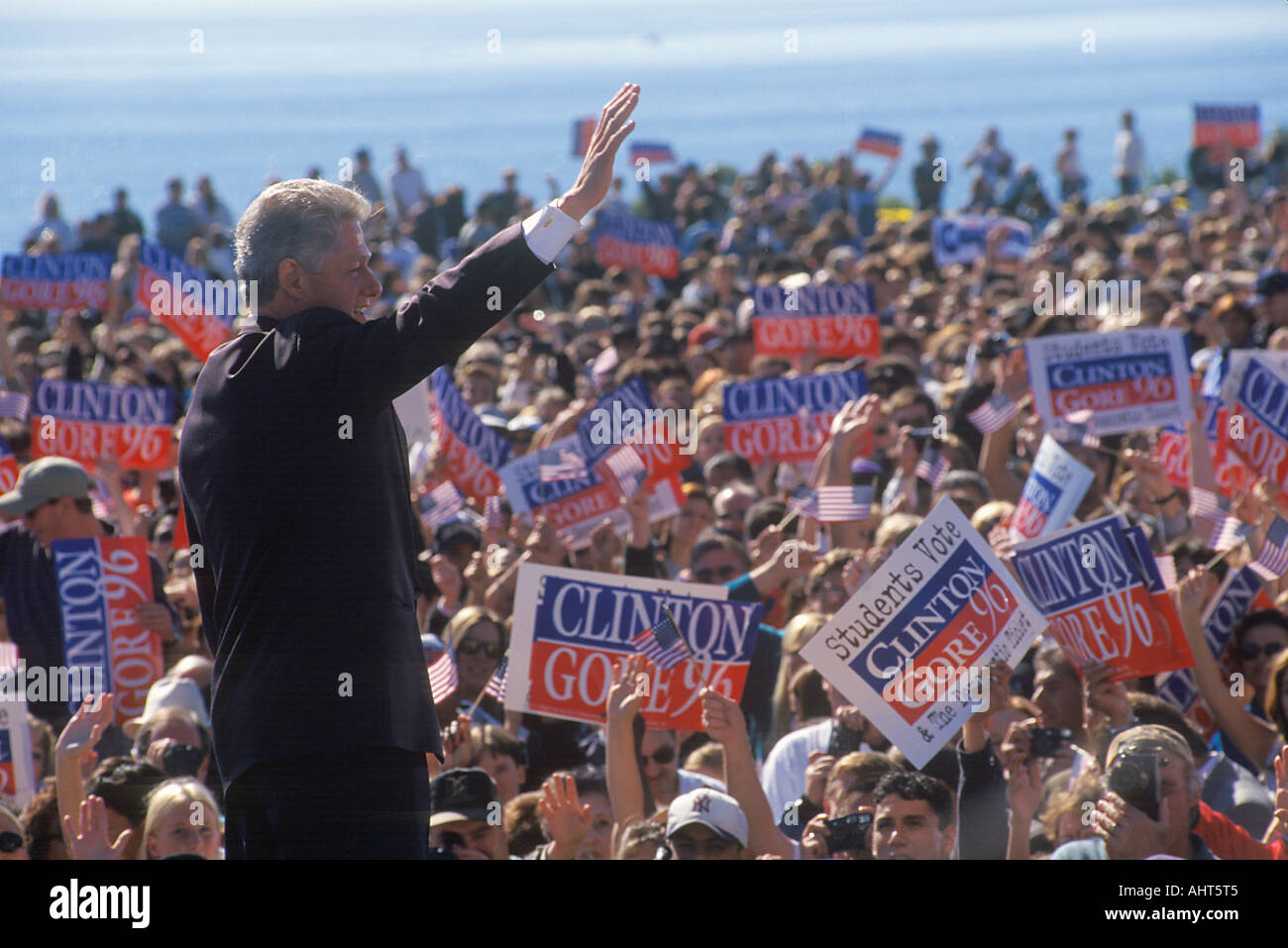 Former President Bill Clinton waves goodbye to crowd at a Santa Barbara ...