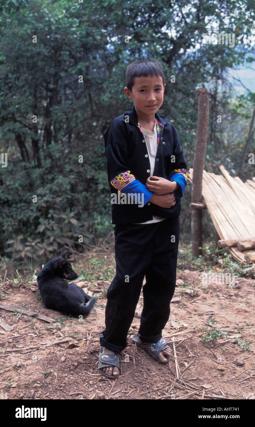 Laos Hmong Udom Xai Hmong boy Stock Photo - Alamy