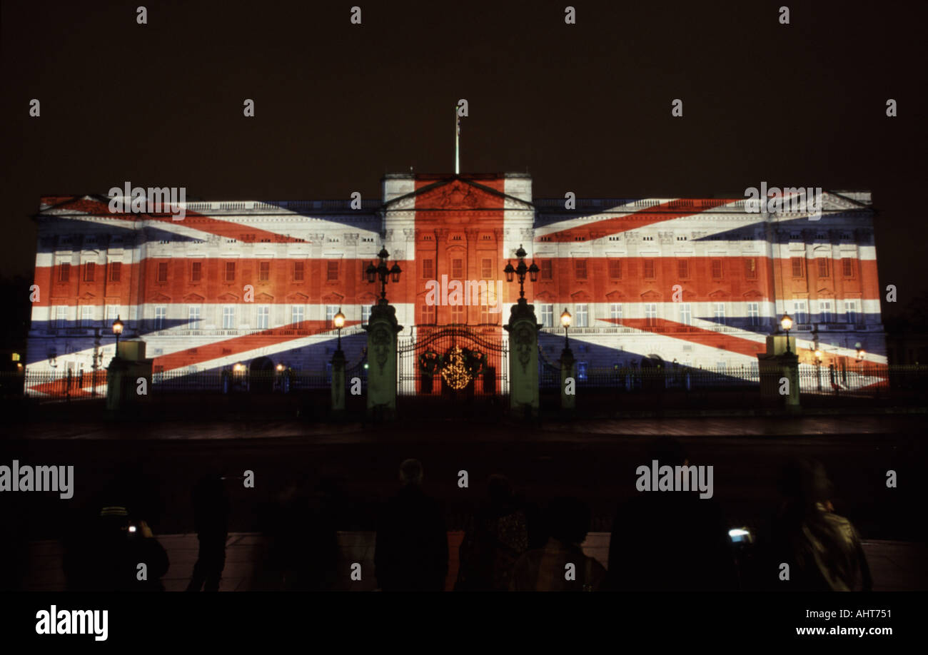 Union Jack projected on Buckingham Palace Stock Photo - Alamy