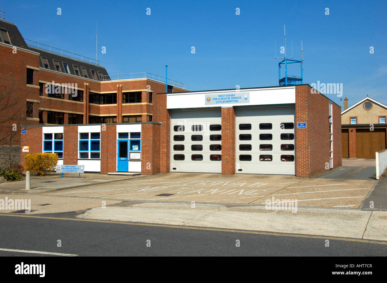 English fire station hi-res stock photography and images - Alamy