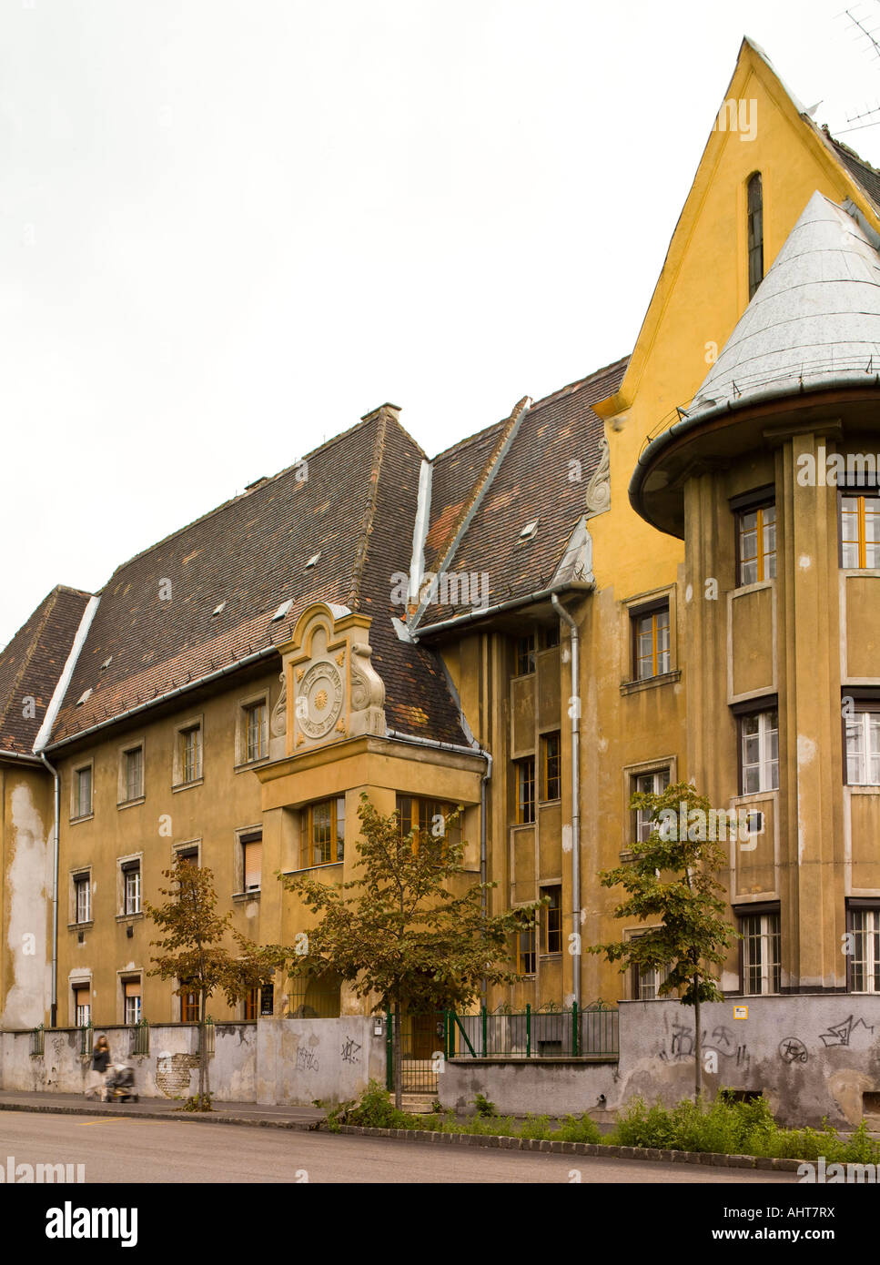 school, Wekerle Estate, Kispest, Budapest, Hungary Stock Photo - Alamy