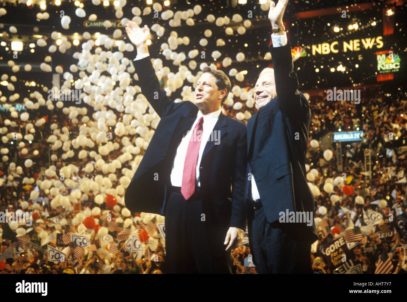 Gore lieberman 2000 hi-res stock photography and images - Alamy