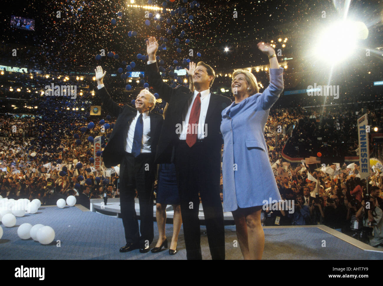 Gore lieberman 2000 hi-res stock photography and images - Alamy