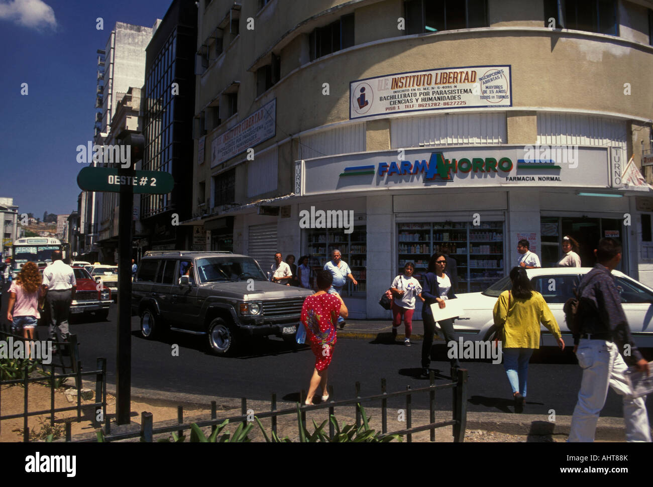 Venezuelan people, downtown, El Centro, city of Caracas, Caracas ...