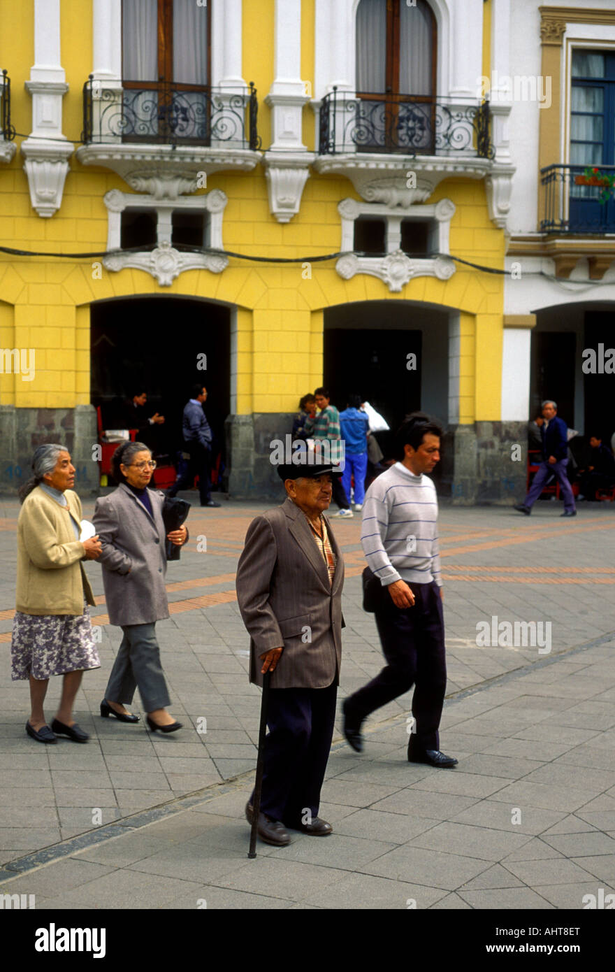 Ecuadorans, Ecuadoran people, Calle Chile, Quito, Pichincha Province ...