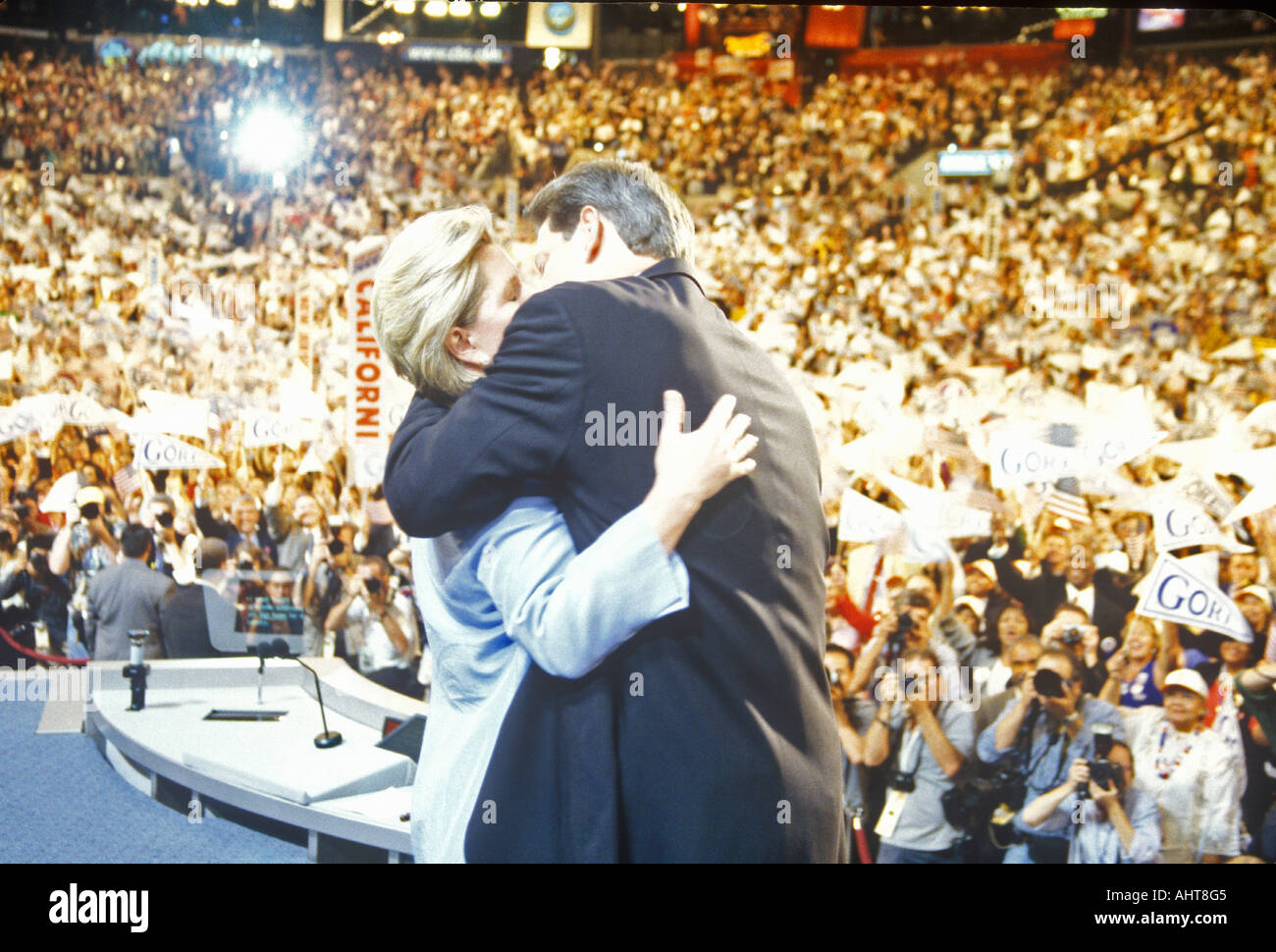 Former Vice President Al Gore delivers acceptance speech at the 2000 ...