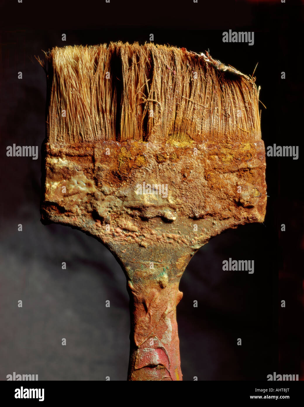 old artist paintbrush Stock Photo - Alamy