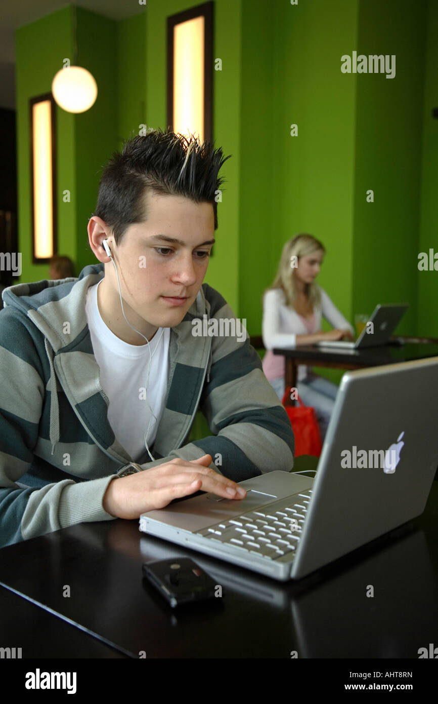 Telecommunications surfing the web hi-res stock photography and images ...