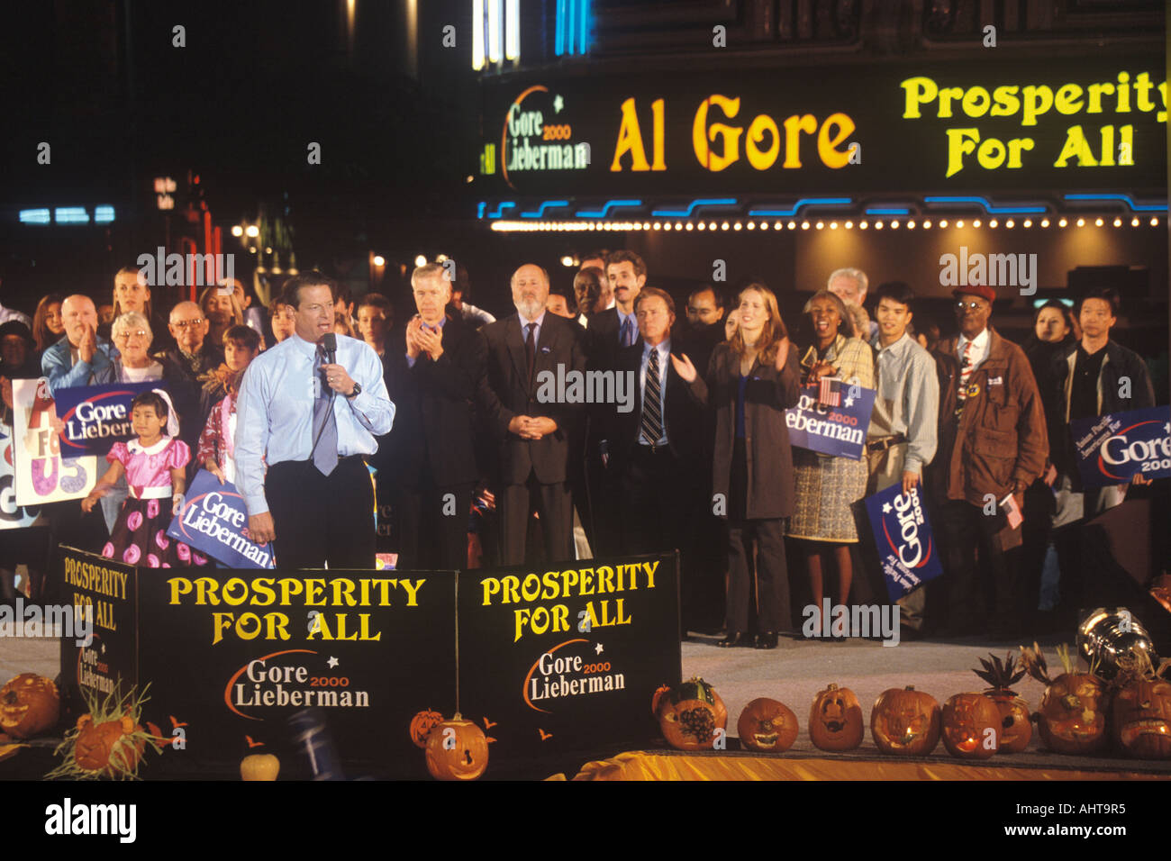 Al gore 2000 hi-res stock photography and images - Alamy