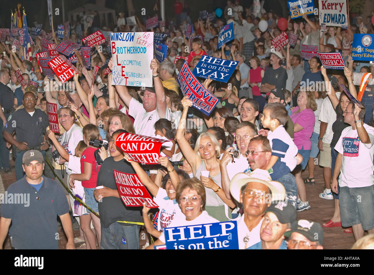 American campaign signs hi-res stock photography and images - Alamy