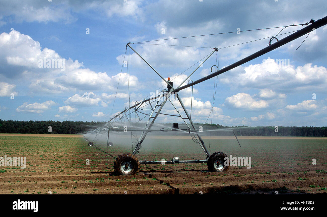 Irrigation sprayer Suffolk England Stock Photo - Alamy