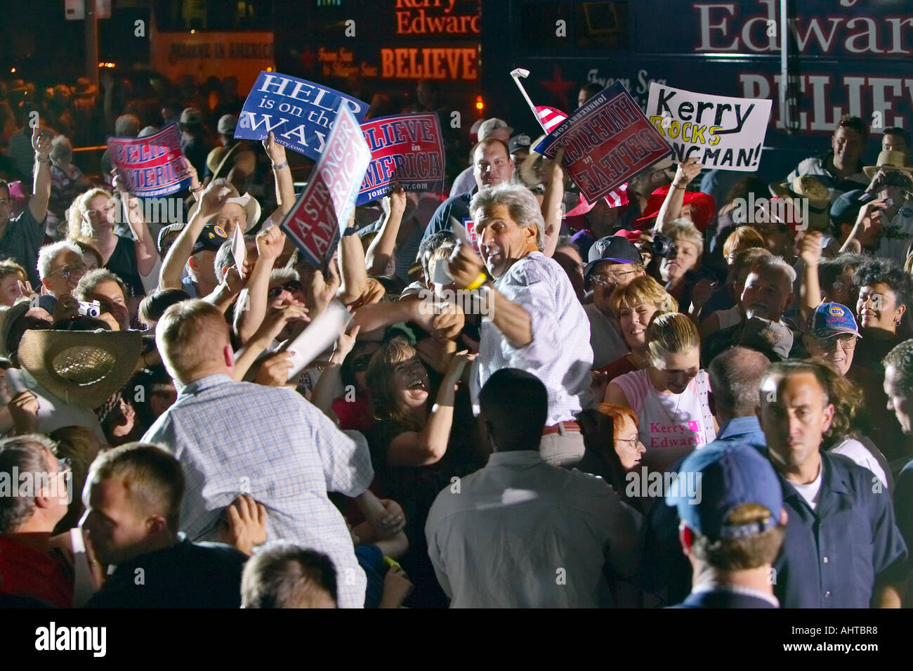 Senator John Kerry interacting with crowd at outdoor Kerry Campaign ...