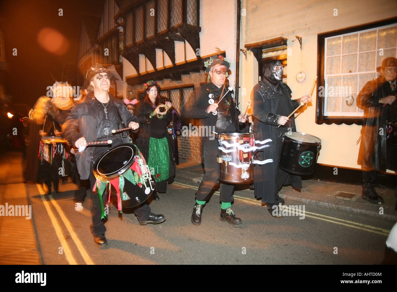 Torchlit procession during the Hastings bonfire celebrations Stock ...