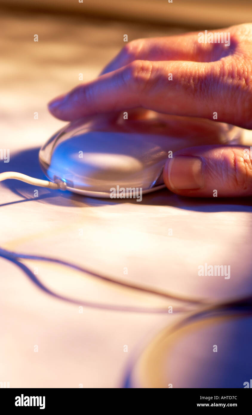 hand on computer mouse Stock Photo - Alamy