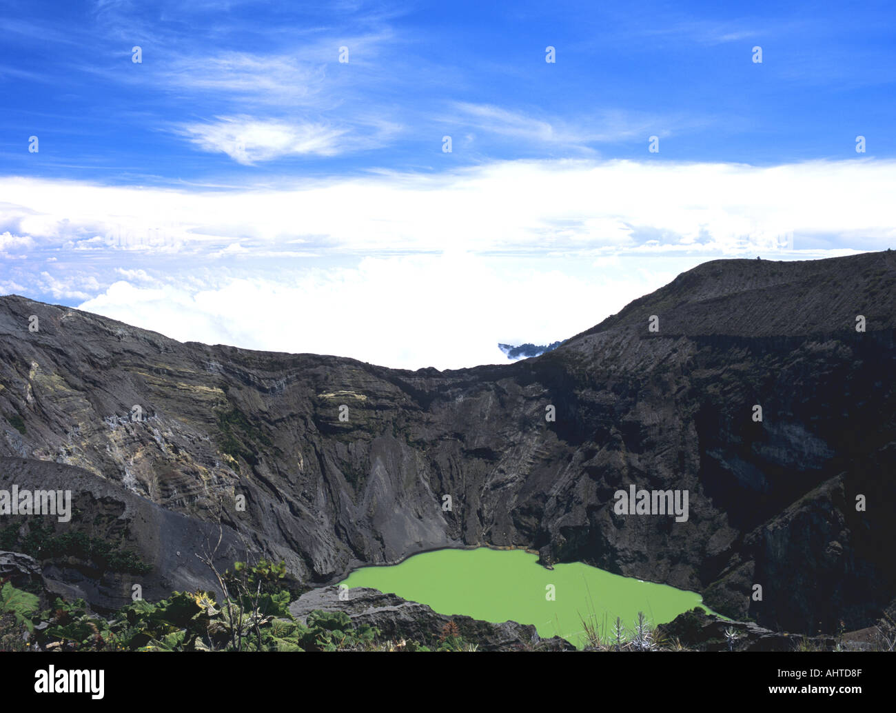 Parque nacional volcan irazu hi-res stock photography and images - Alamy