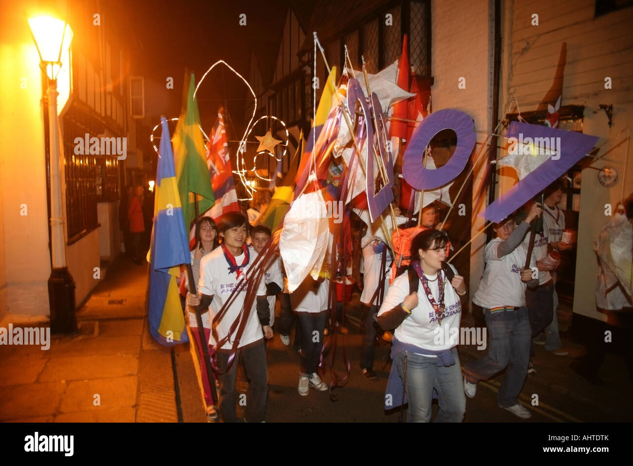 Torchlit procession during the Hastings bonfire celebrations Stock ...