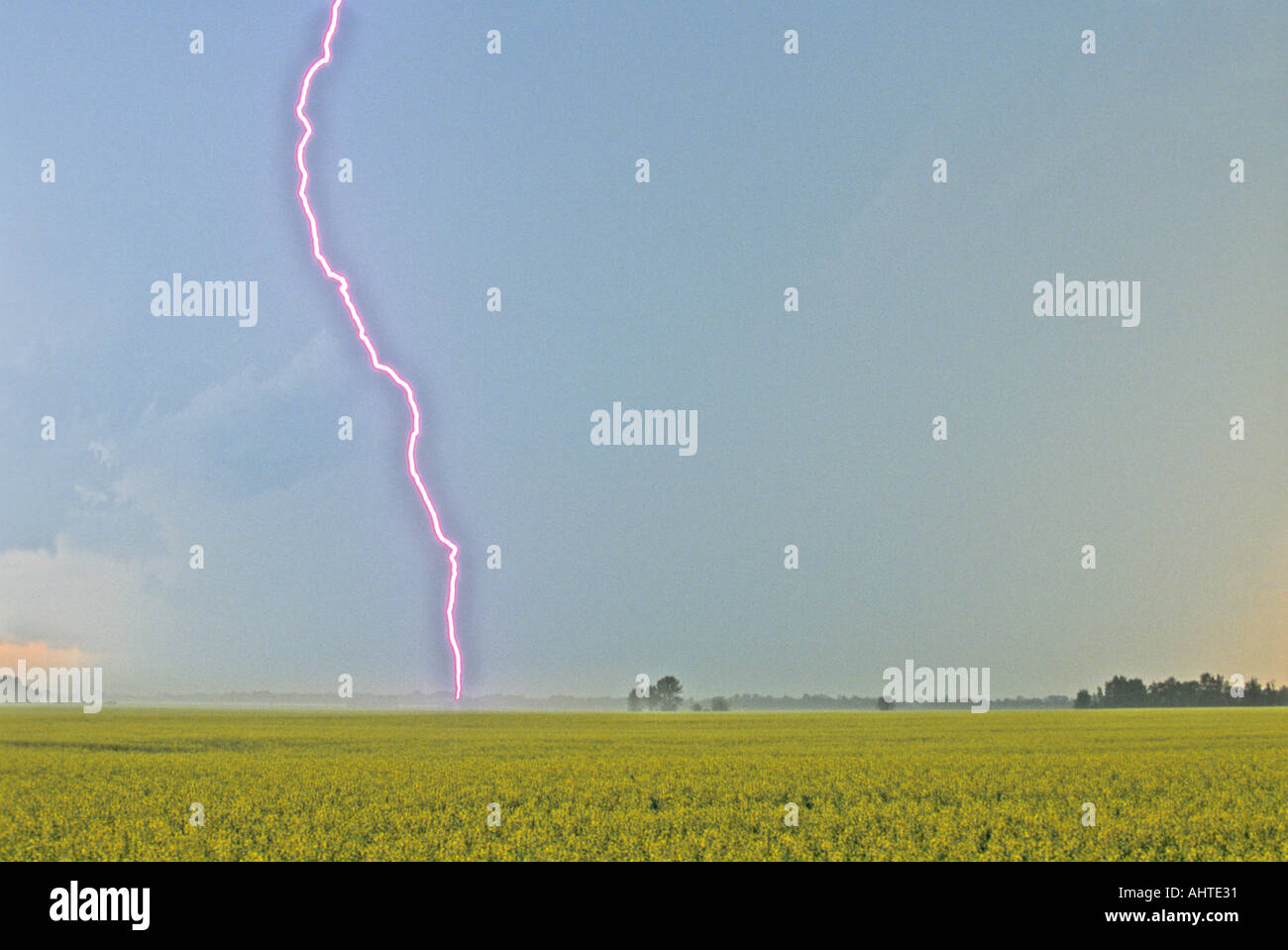 Lightning bolt and rain storm Stock Photo - Alamy