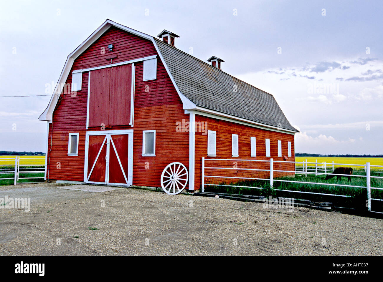 A Red Barn Stock Photo - Alamy