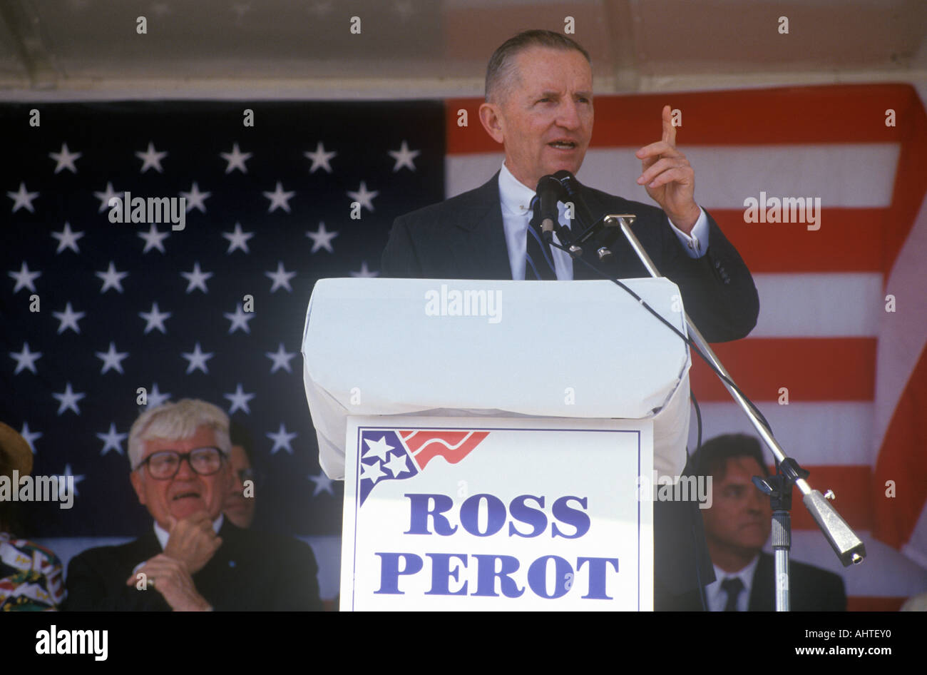 Ross perot 1992 hi-res stock photography and images - Alamy