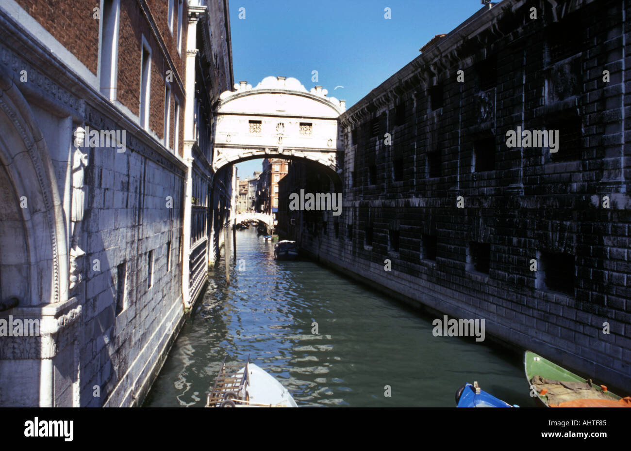 Brdige of sighs hi-res stock photography and images - Alamy