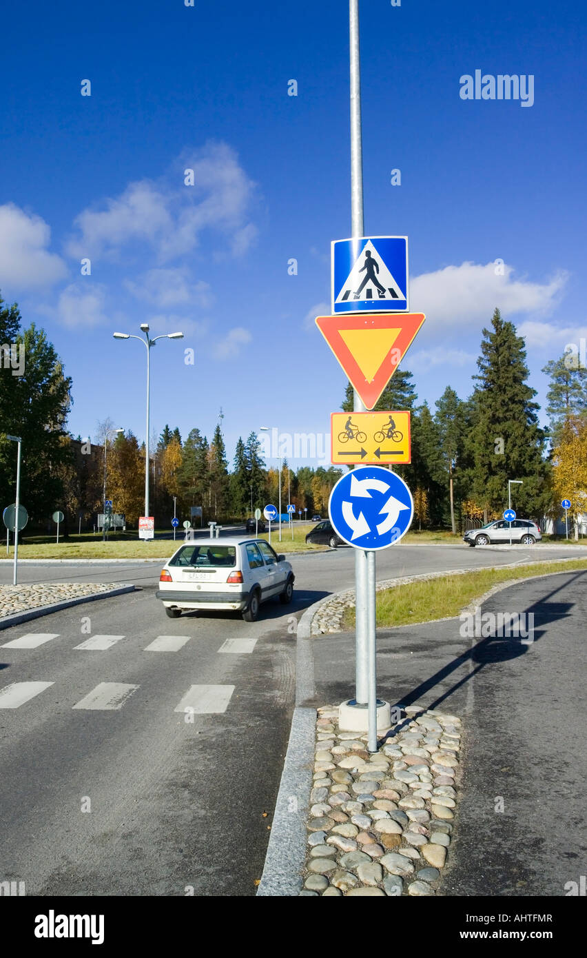 Compulsory roundabout traffic sign hi-res stock photography and images ...
