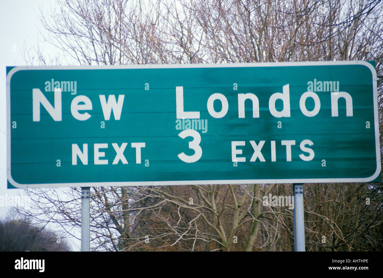 London next to hi-res stock photography and images - Alamy