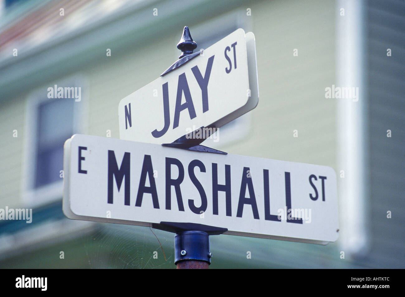 Signs street names in hi-res stock photography and images - Alamy