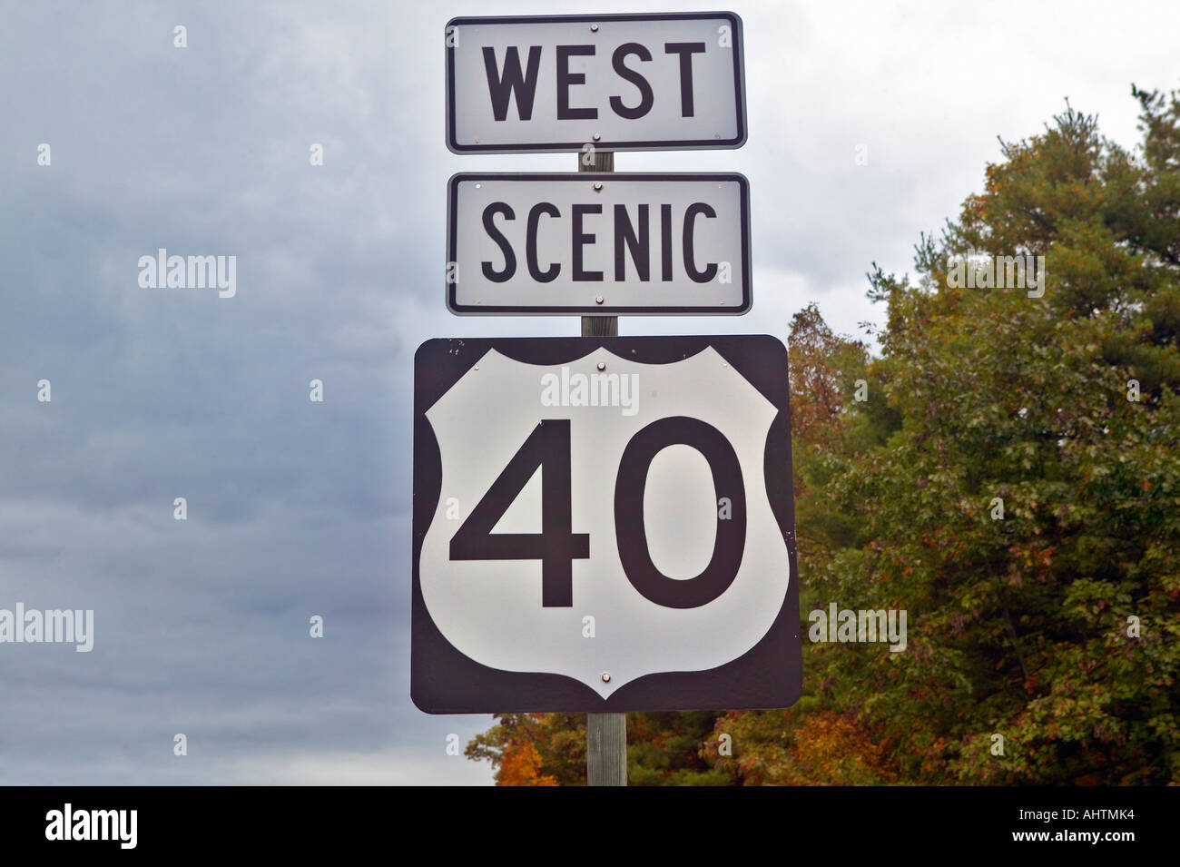 Scenic highway 40 road sign Stock Photo - Alamy