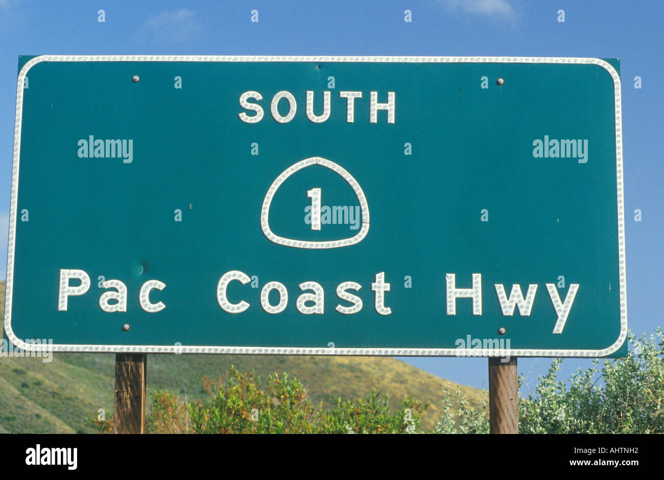 California highway signs hi-res stock photography and images - Alamy