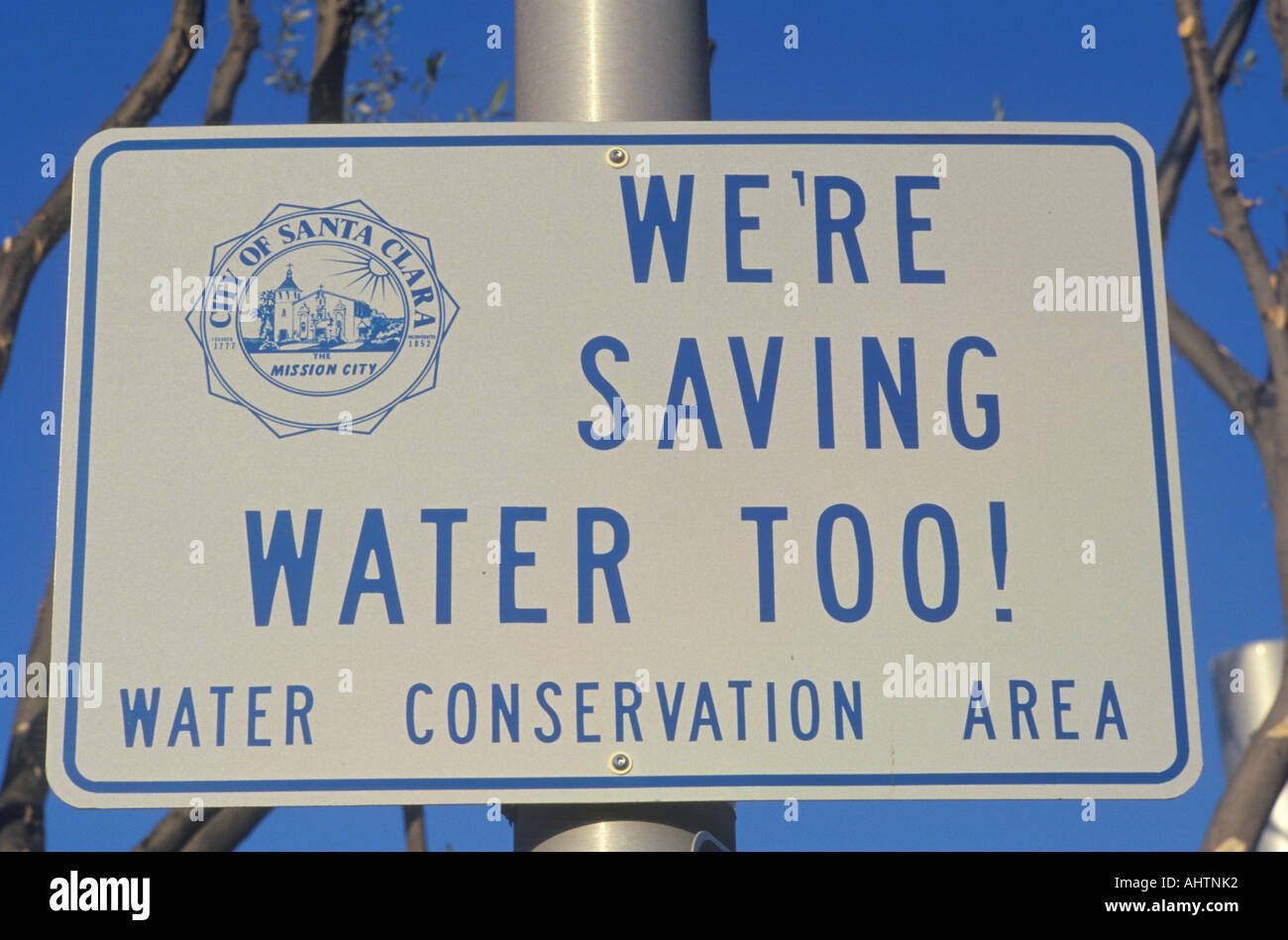 A sign for water conservation Stock Photo - Alamy