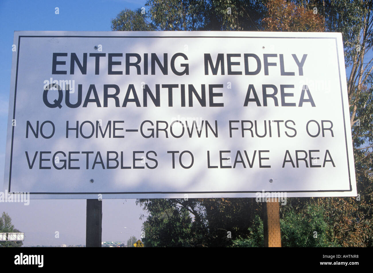 A quarantine warning sign Stock Photo - Alamy