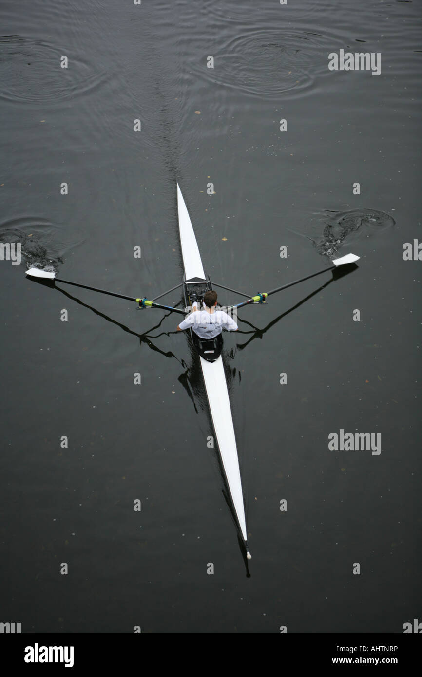 Rowing on a river hi-res stock photography and images - Alamy