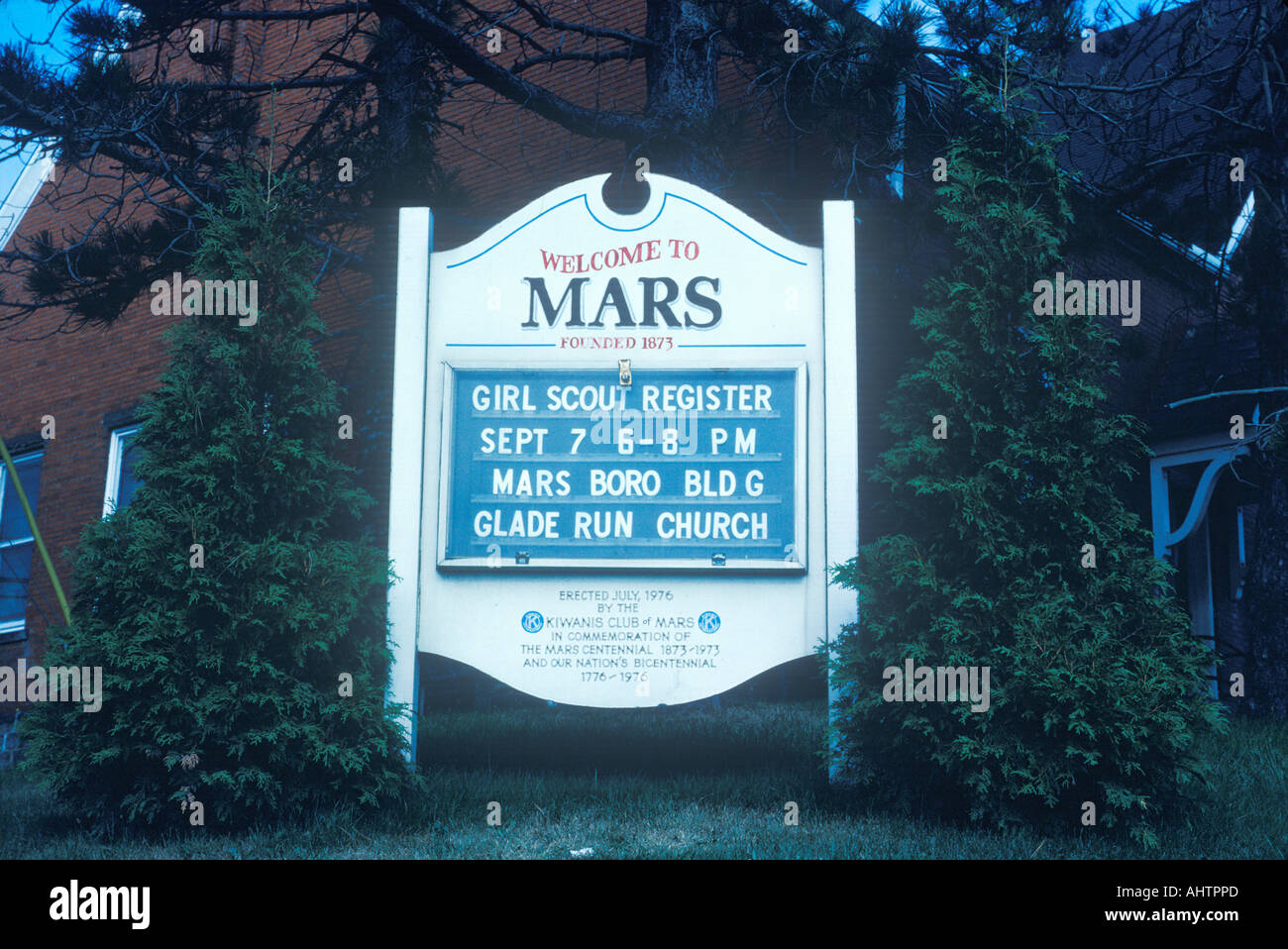 Billboard Welcome To Mars