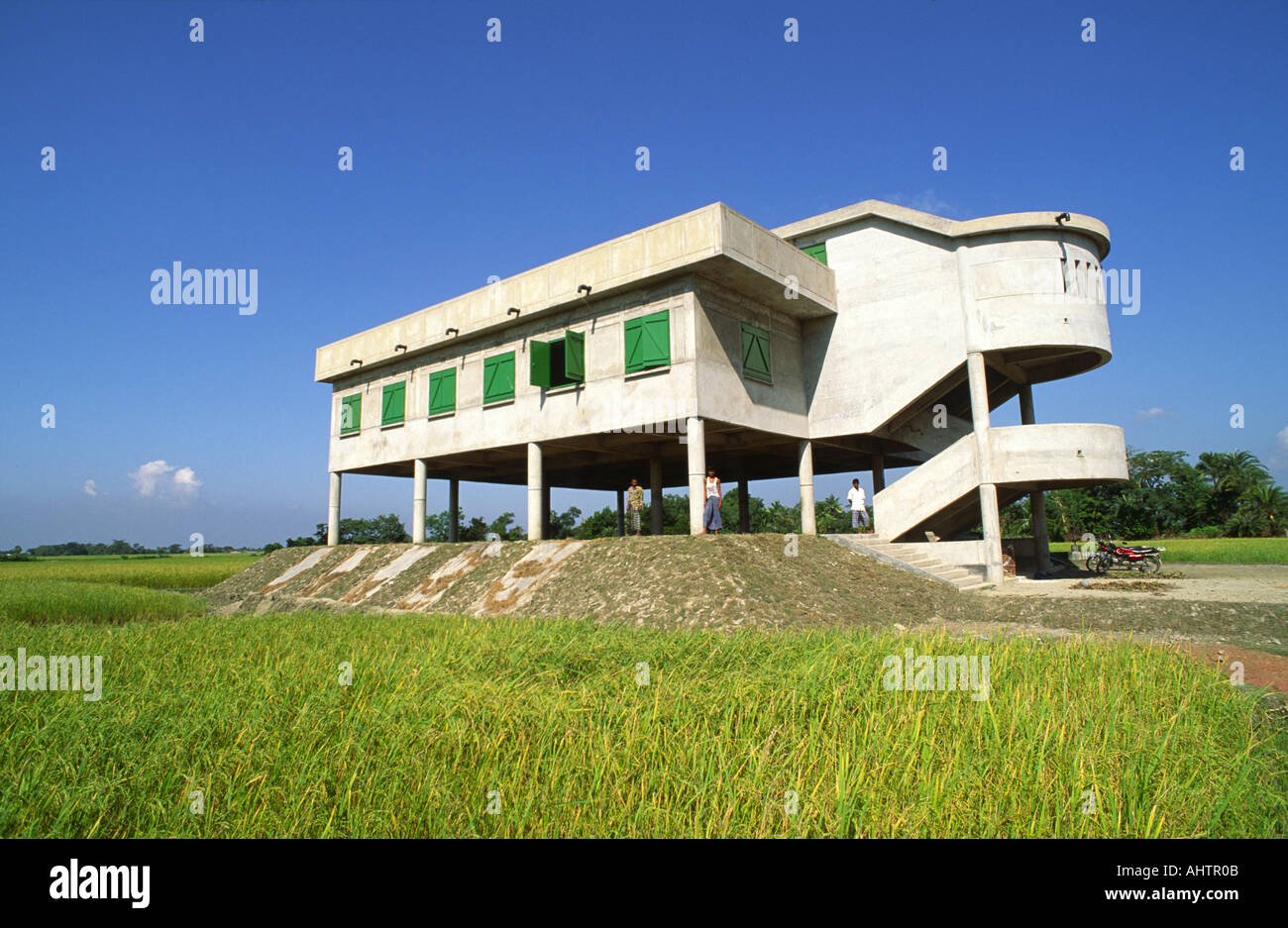 Cyclone shelter hi-res stock photography and images - Alamy