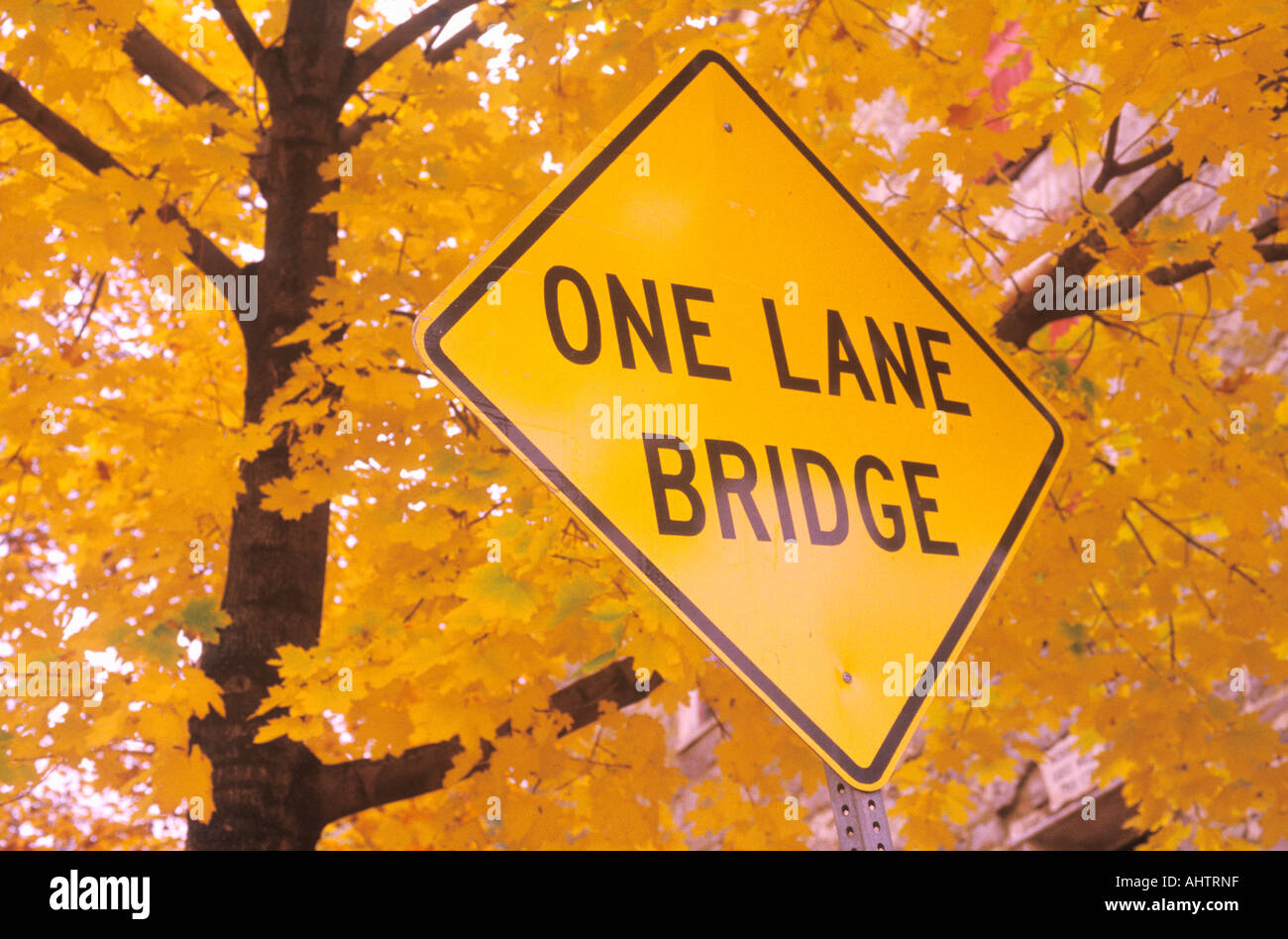 Lane bridge hi-res stock photography and images - Alamy